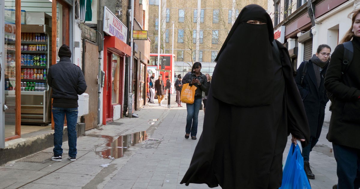 What are the rules on burkas and niqabs in the UK? – Full Fact