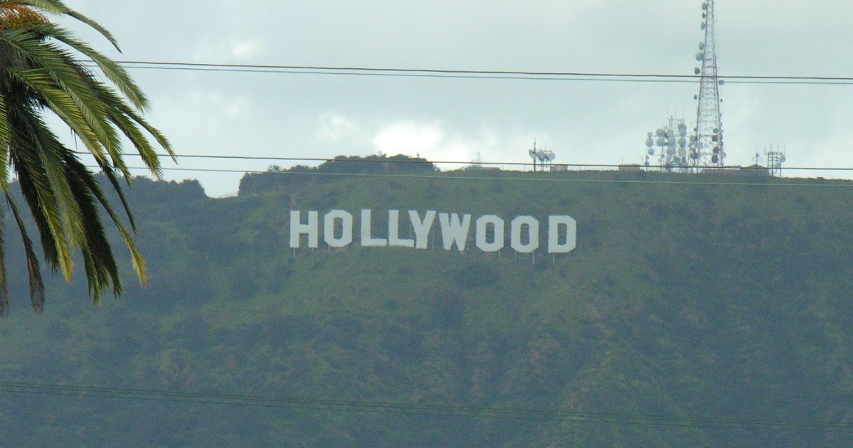 Burning Hollywood sign photo isn’t genuine – Full Fact