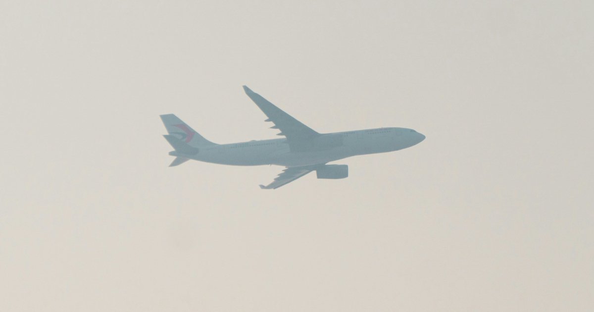 Image of plane crashing into bridge is digital art not real disaster ...