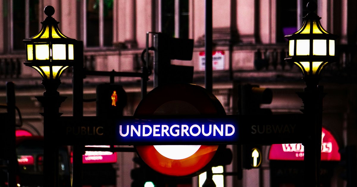 Are asylum seekers given Freedom Passes for free travel in London ...