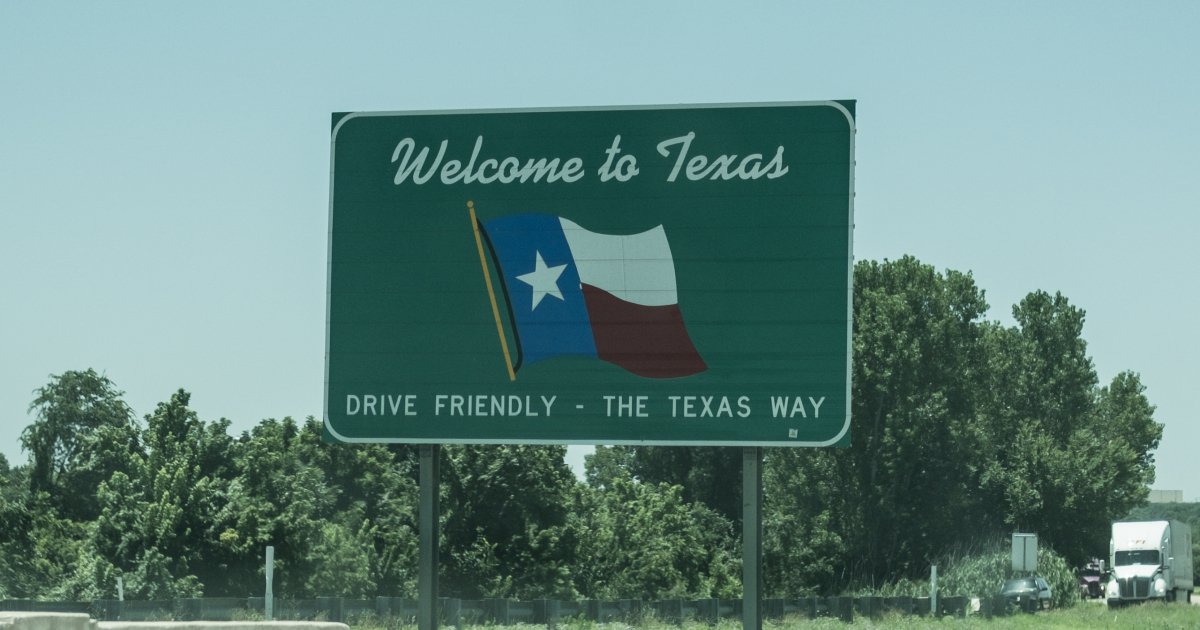 Viral video compilation does not show floods in Texas – Full Fact