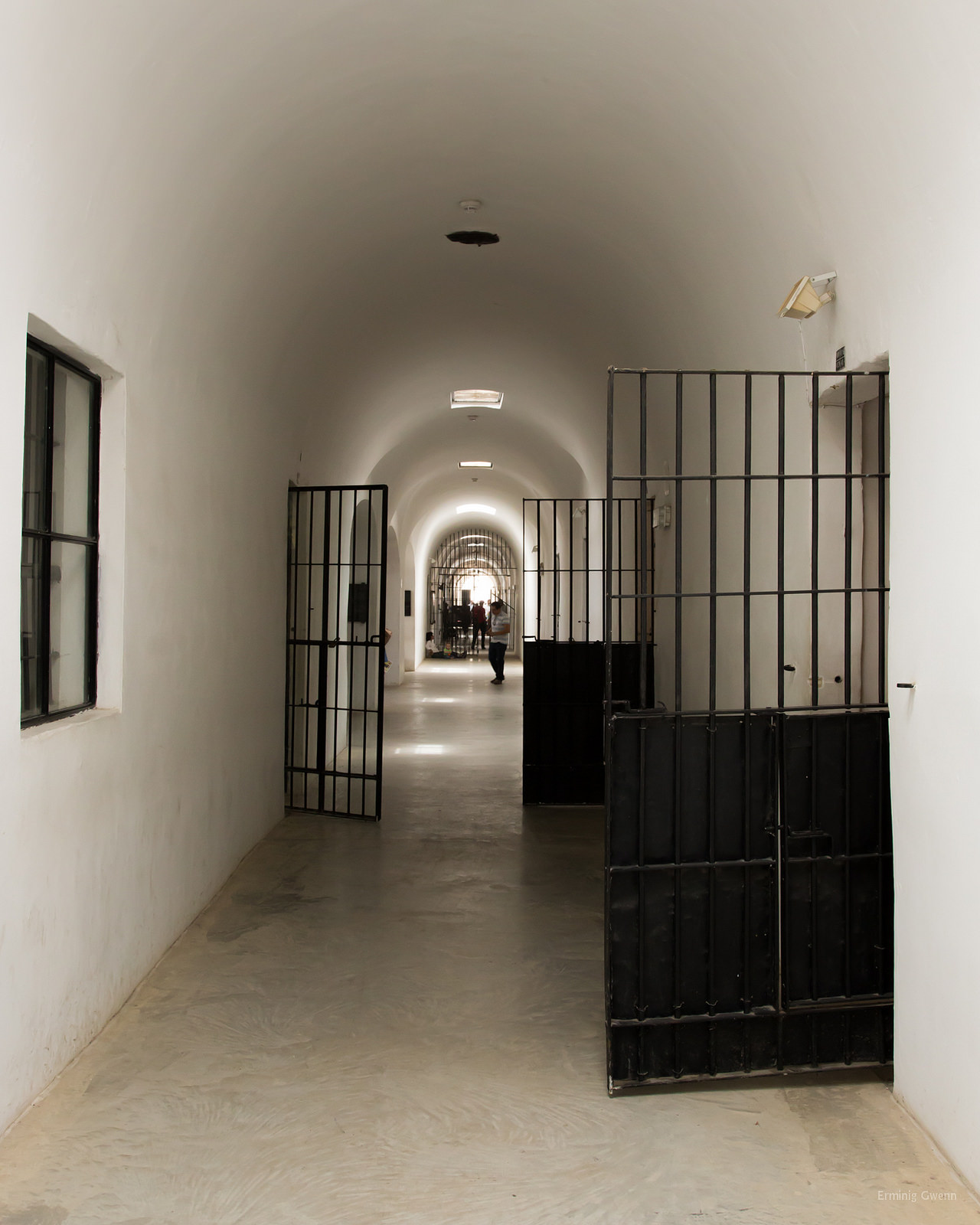 Prisoners absconding: an open and shut case? - Full Fact
